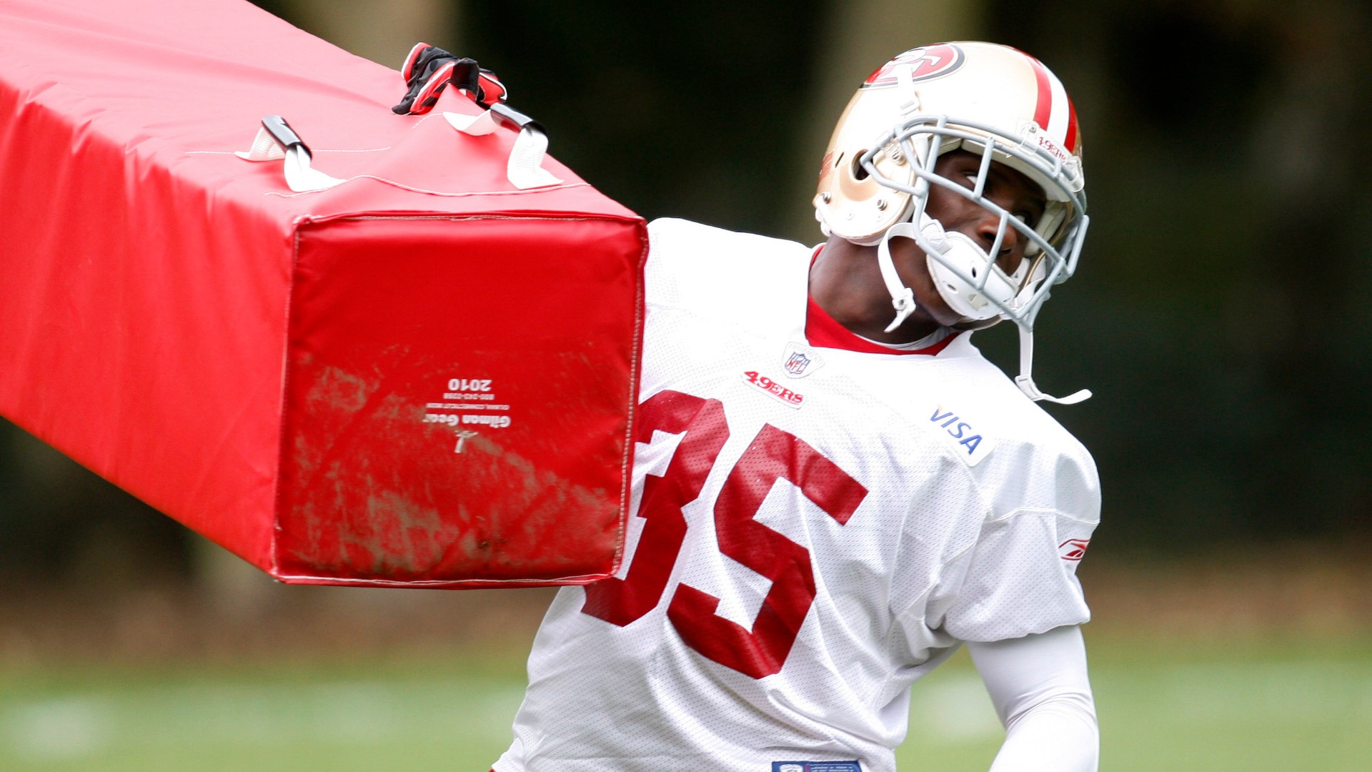 Former NFL player Phillip Adams killed 5, then self in Rock Hill | wcnc.com