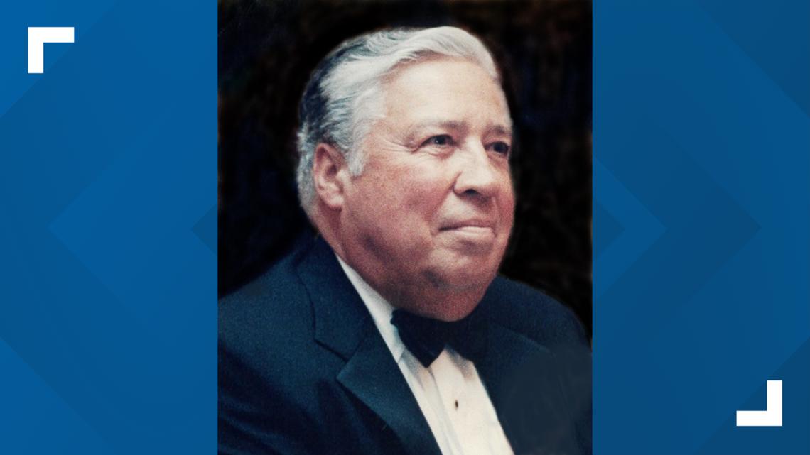 Former Atrium chairman, Harris Teeter owner dies | wcnc.com