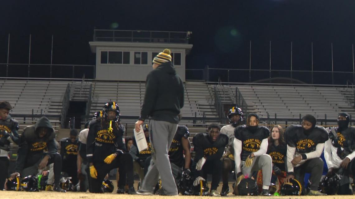 Forest Hills football team excelling at academics and athletics | wcnc.com
