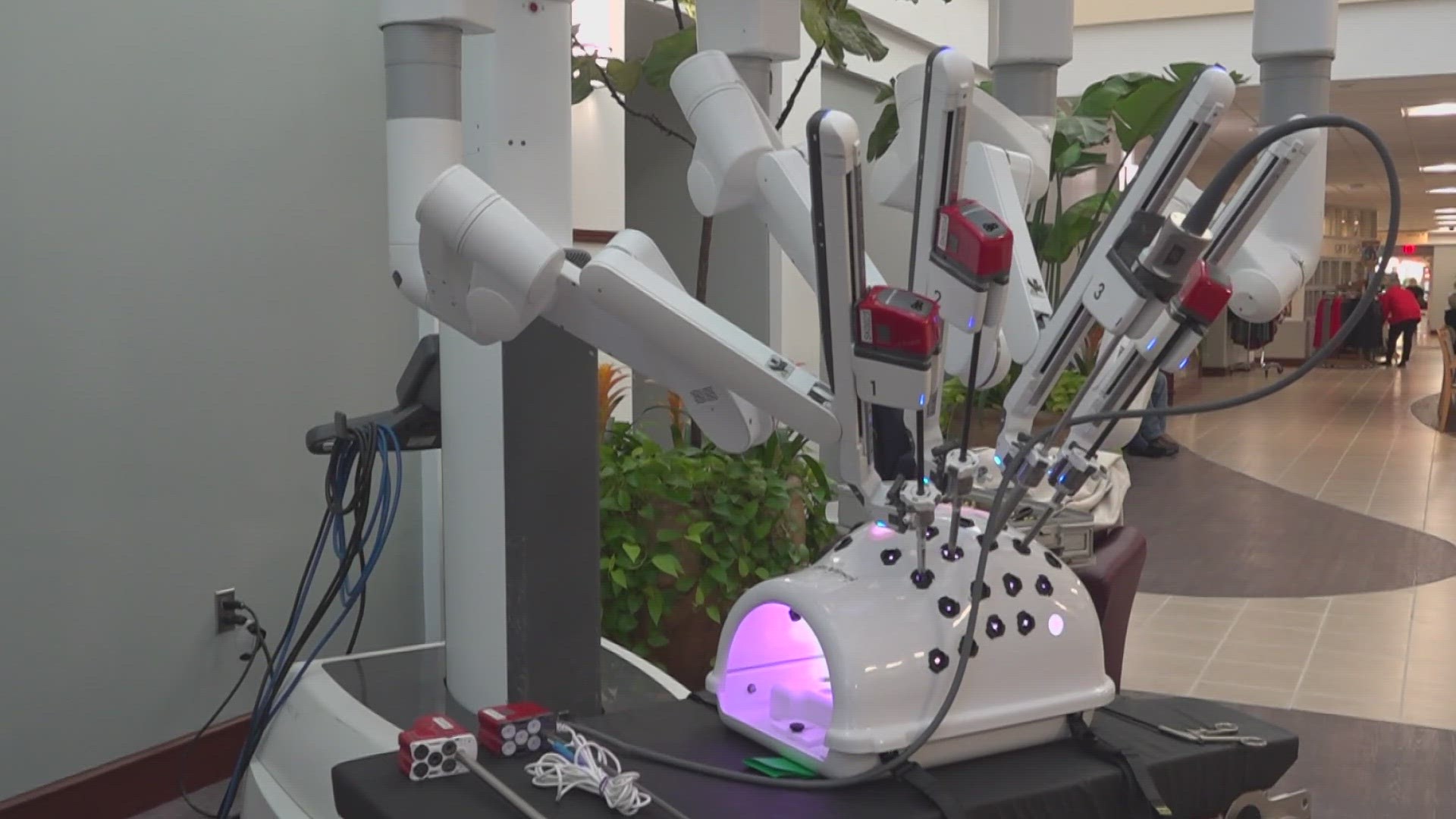 Medical Robot is changing the way doctors perform surgeries | wcnc.com