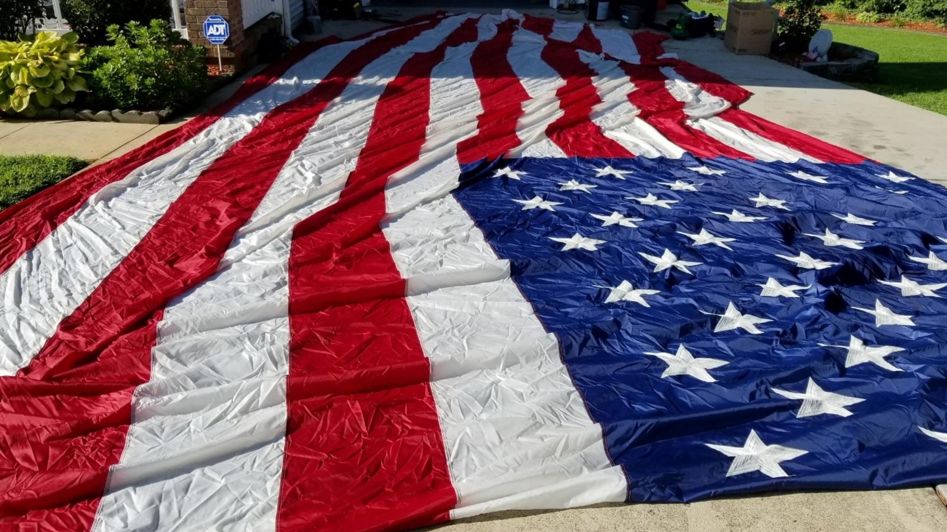 Gold Star father replaces American flags for free in honor of son ...