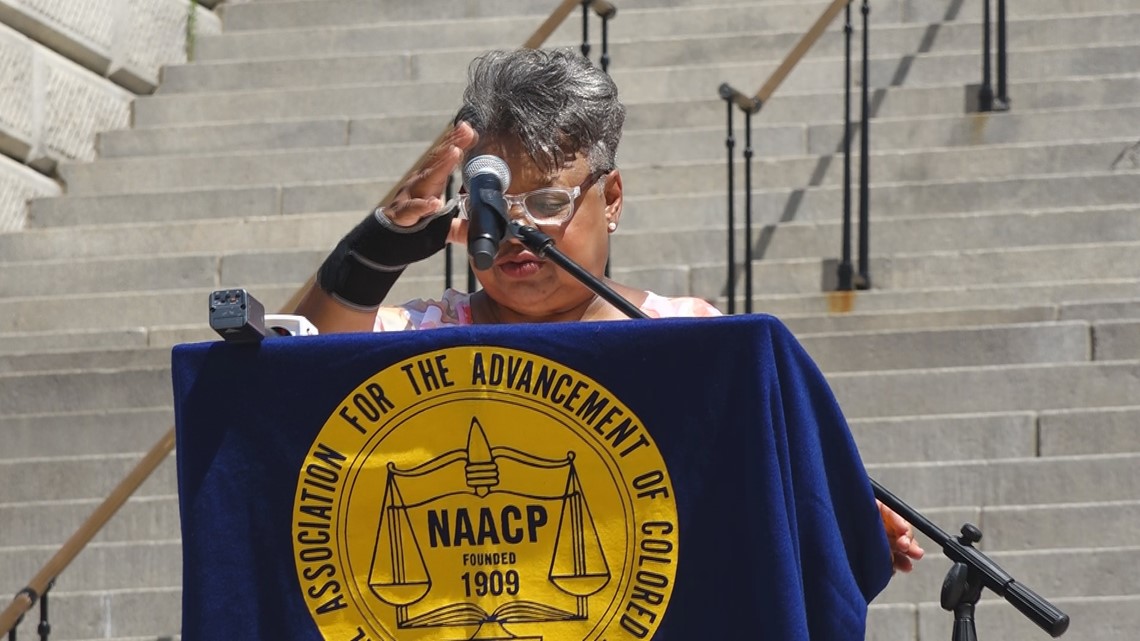 South Carolina NAACP rallies against restrictive education bills | wcnc.com