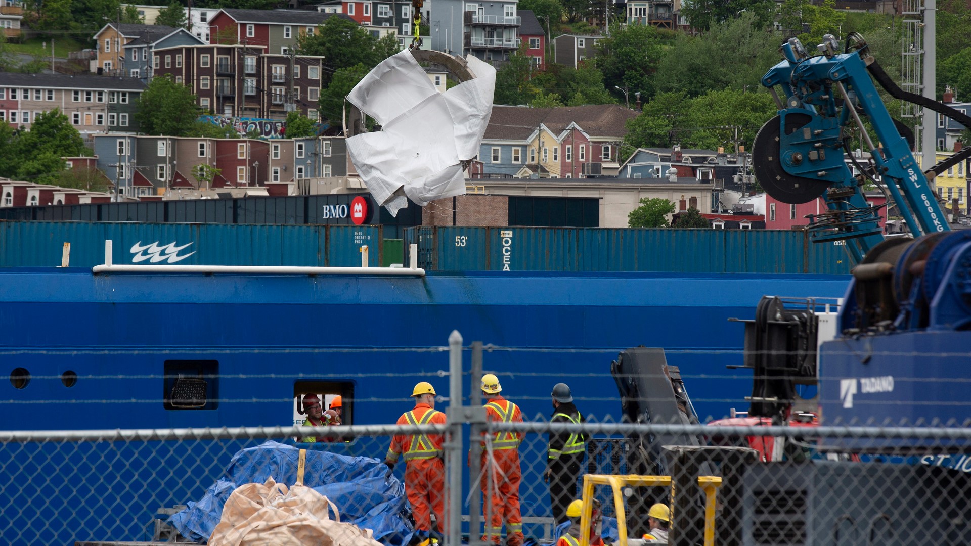 Titanic sub debris: Photos give 1st look of implosion wreckage | wcnc.com