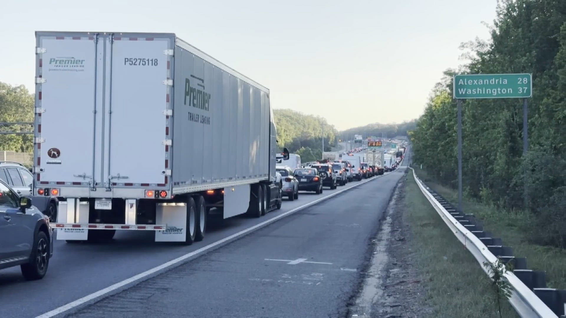 I-95 bus crash kills 5, injures 34 | wcnc.com