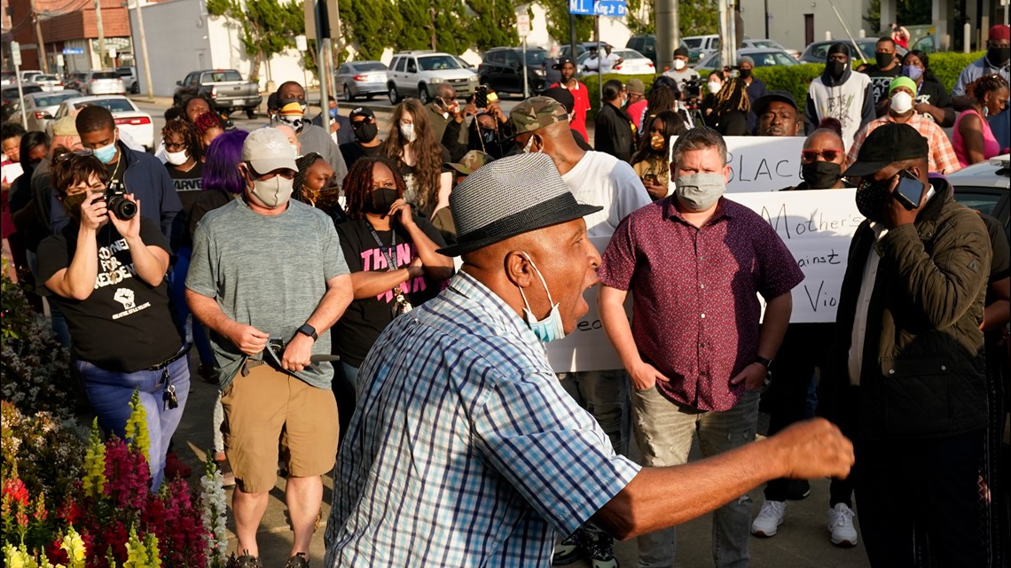 Protests after Pasquotank deputy shoots and kills man in Elizabeth City ...