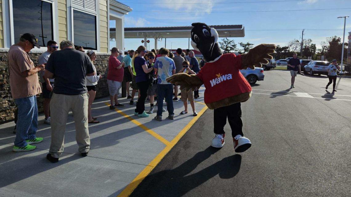 First Wawa in North Carolina opens on the OBX | wcnc.com