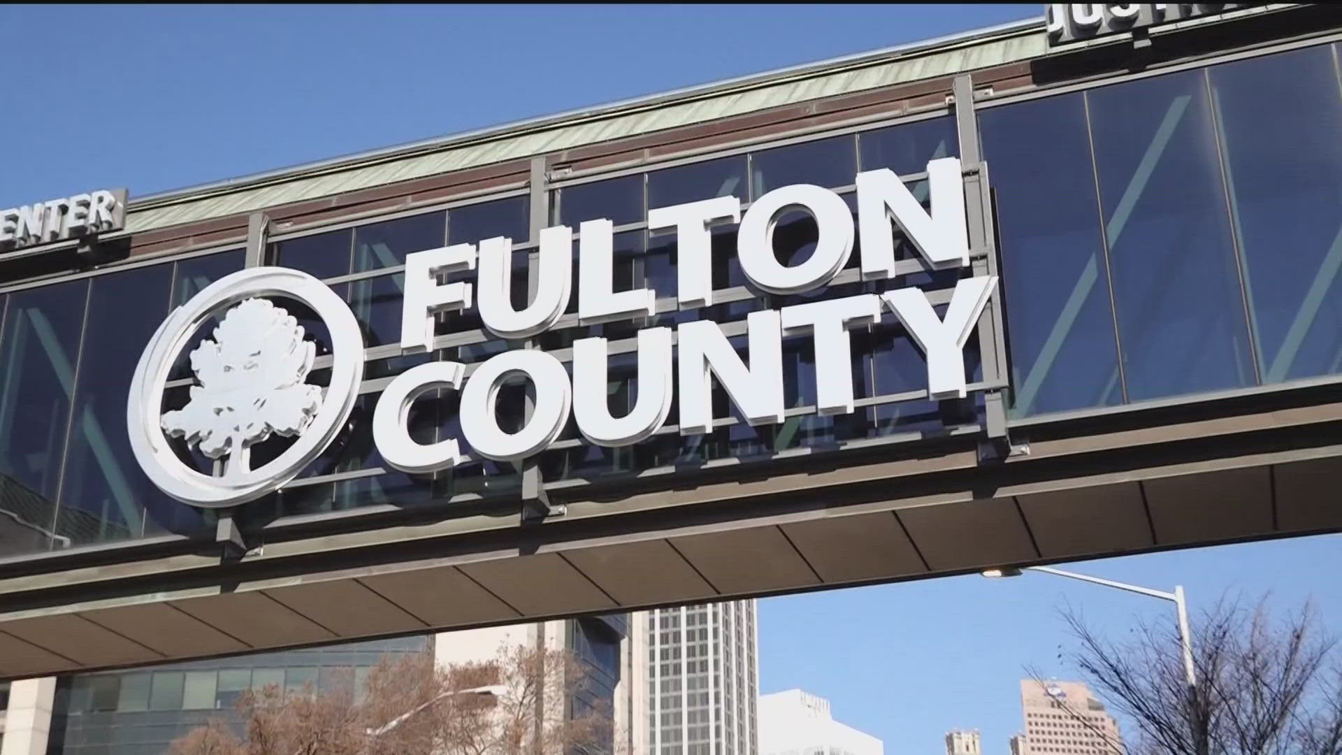 Jan 28 - Breaking: Trump FBI raiding Fulton County election office