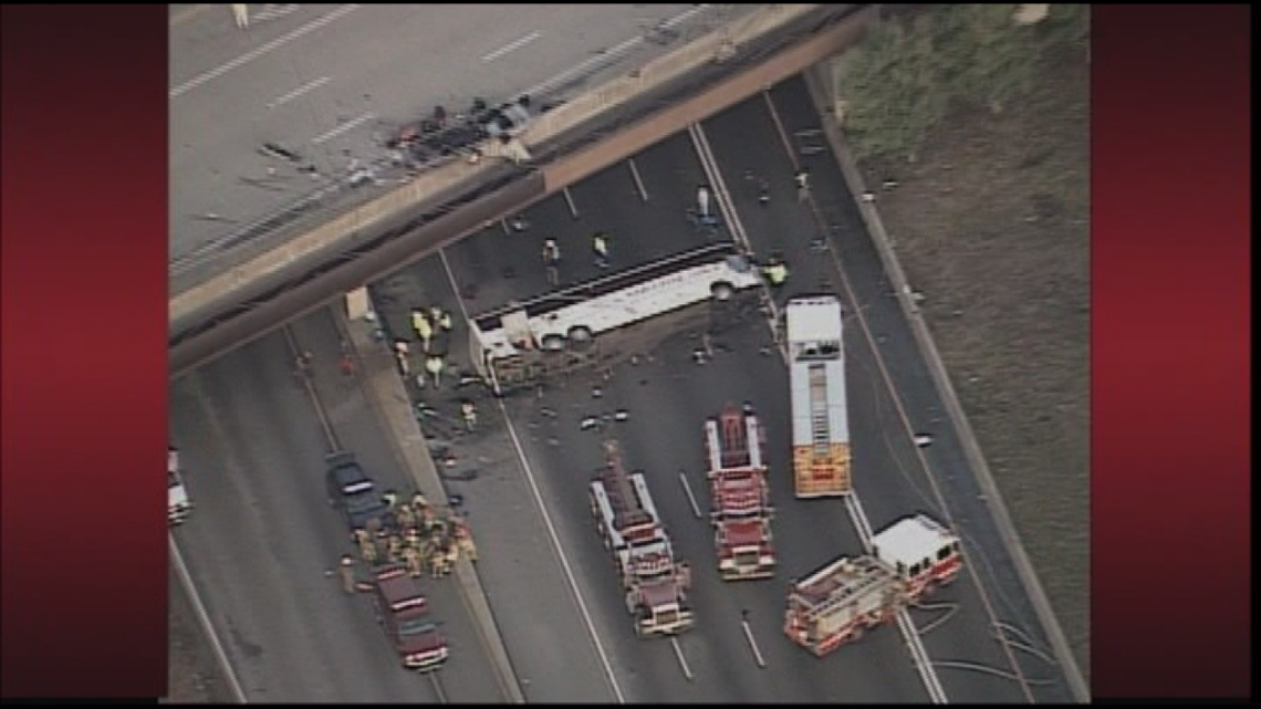 Remembering the Northside Drive bus crash, 10 years later | wcnc.com