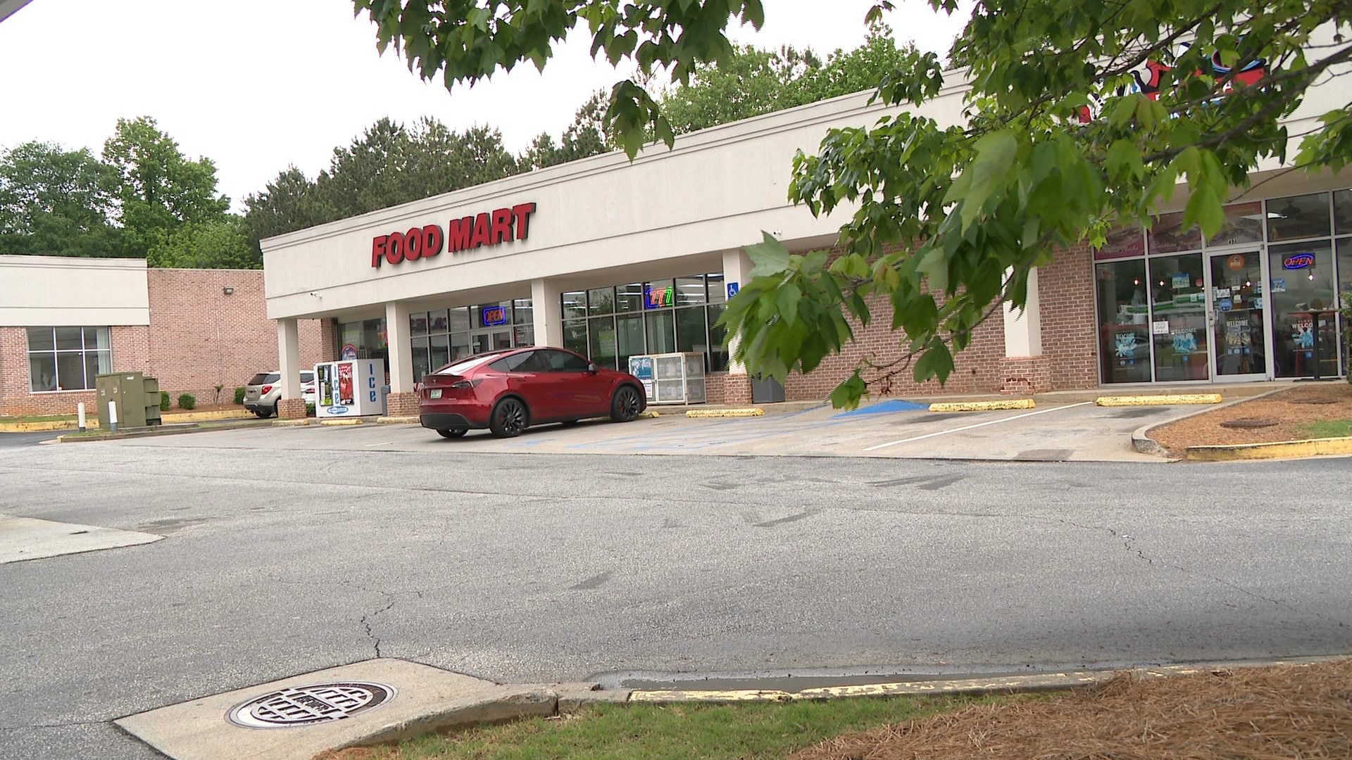 Bell Mountain mystery | Family says new video deepens puzzle about ...